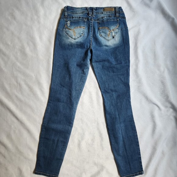 YMI | Jeans | Ymi Distressed Washed Blue Jean Women 9 | Poshmark